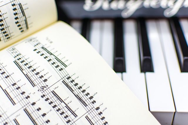 Jazz Piano Improvisation: The 12 Step Method | FreeJazzLessons.com